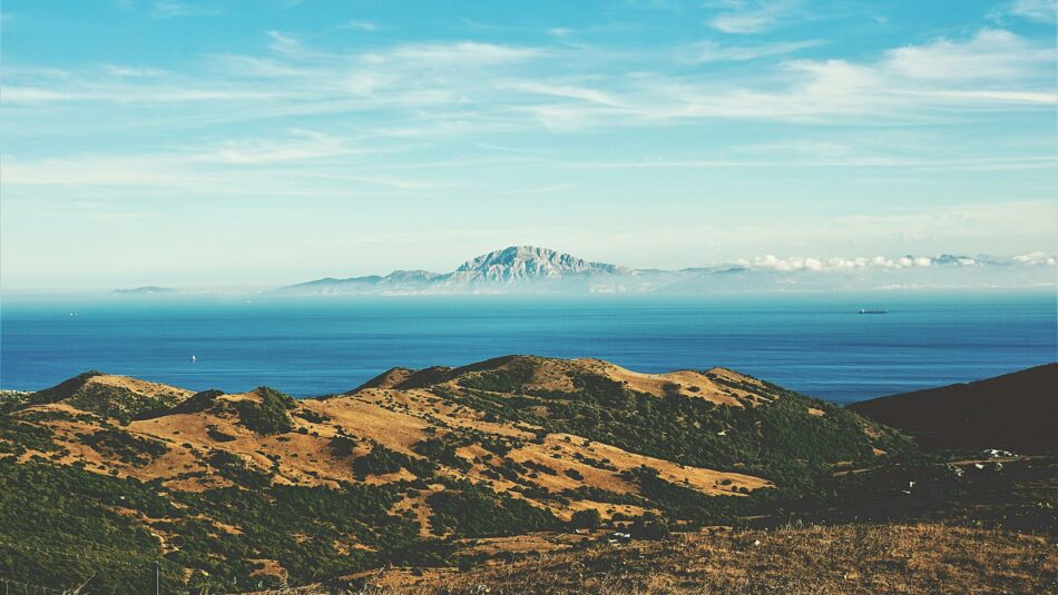 Tarifa Surf Guide 2026 | Your Complete Surf Travel Guide